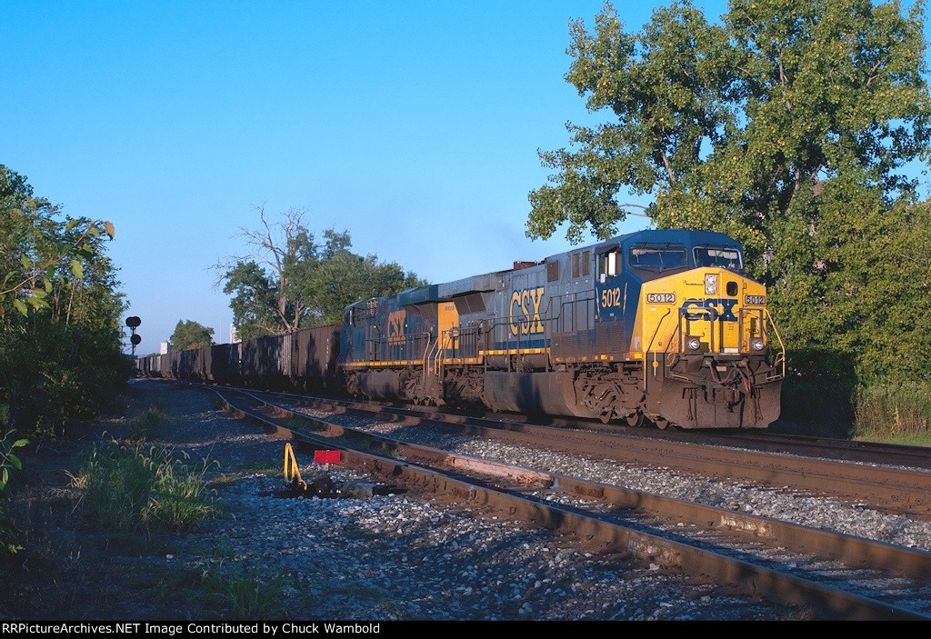 CSX 5012 Northbound K185 at 3rd. & Wayne